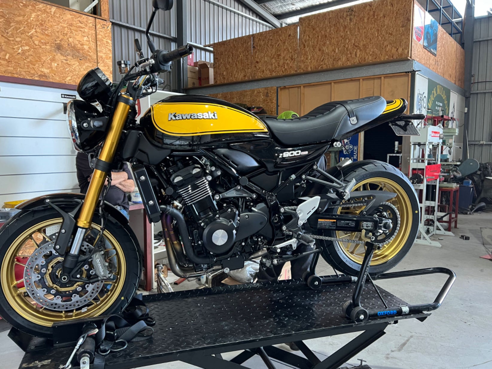 Kawasaki Z900RS Cafe Racer Vandemon Full Titanium Exhaust System 2018 ...