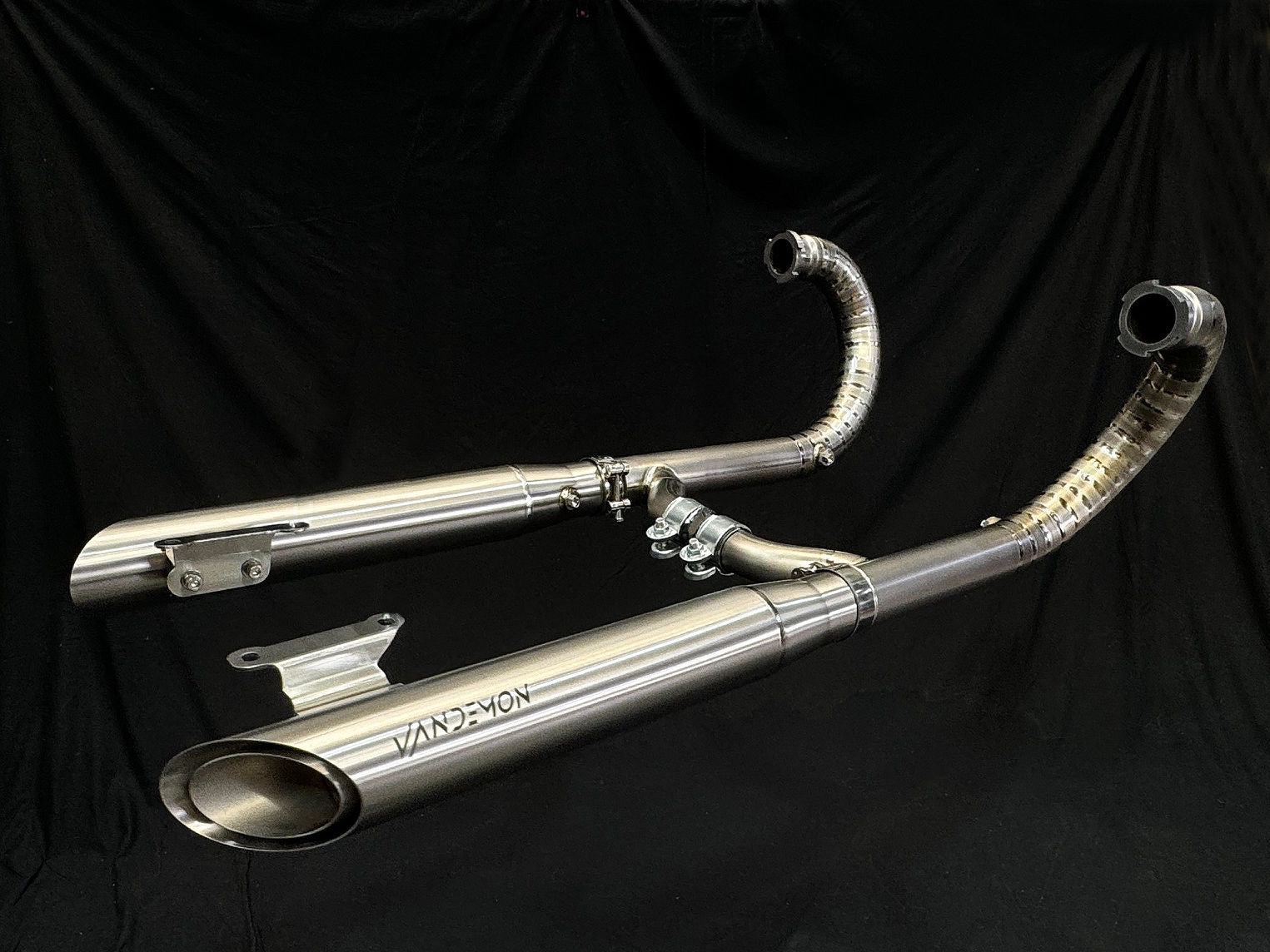 BMW R18 Titanium Exhaust system 2020-2025 – Vandemon Performance