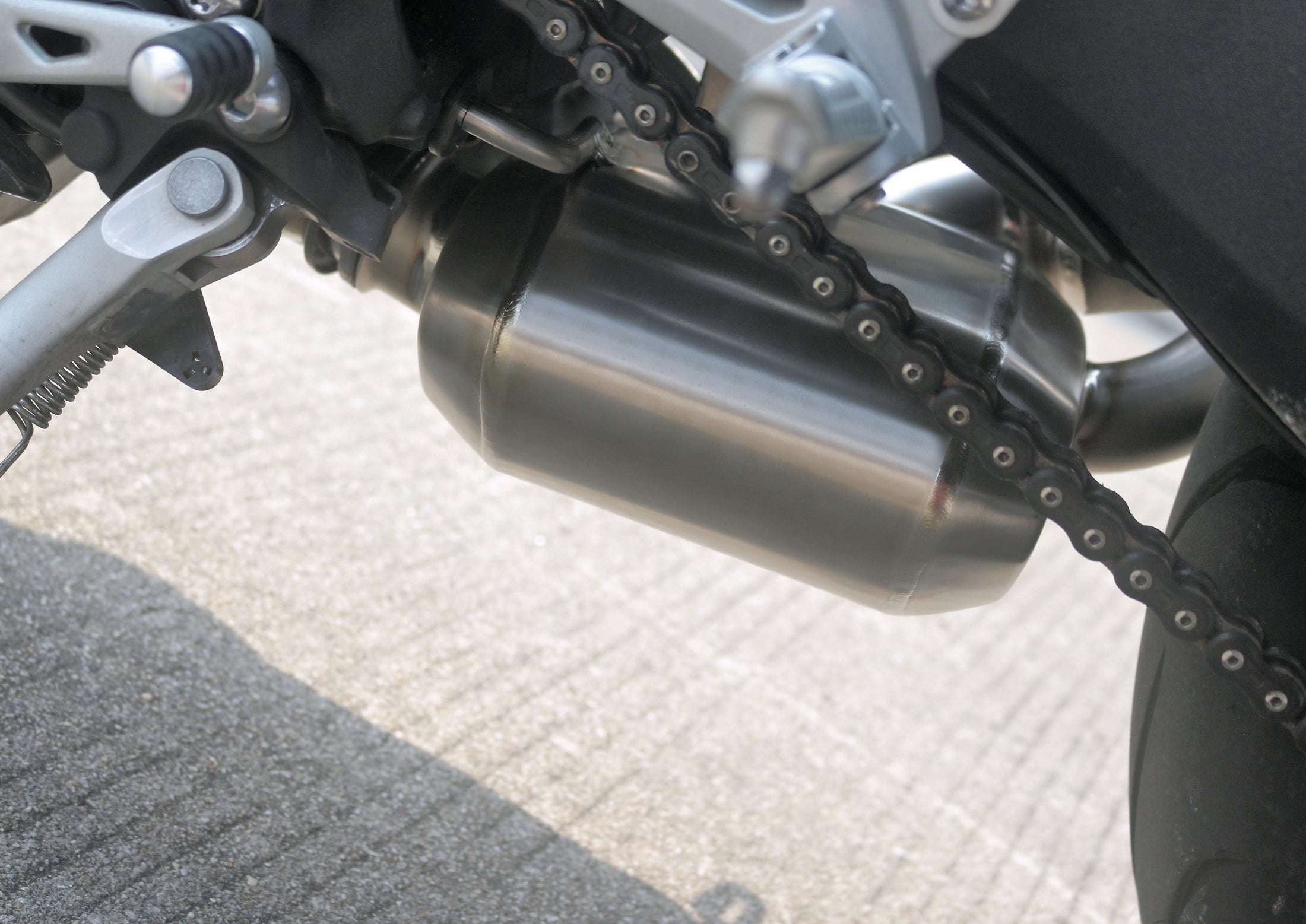 Triumph Speed Triple 1200RS & RR Bimodal Titanium Stealth Slip-On Muff ...