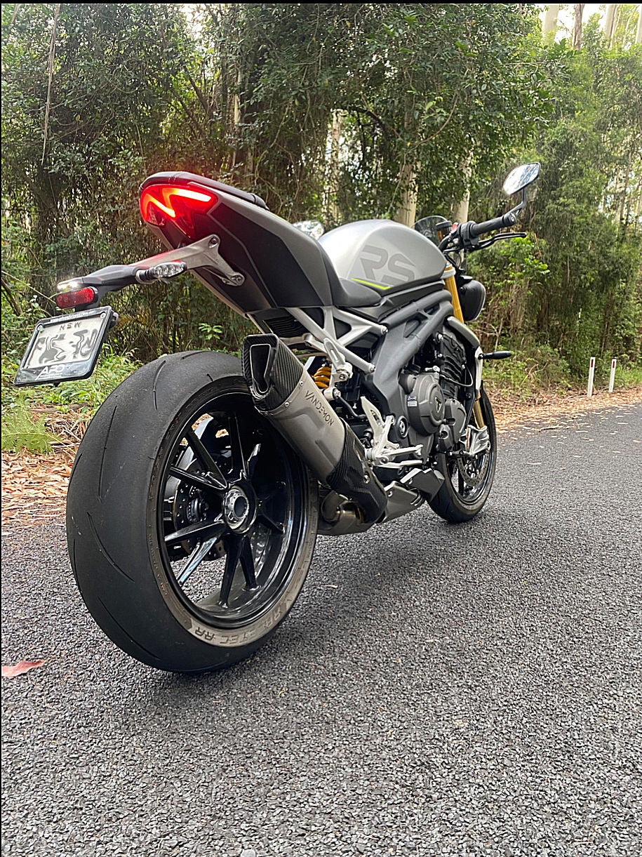 Triumph Speed Triple 1200RS & RR Bimodal Titanium Stealth Slip-On Muff ...