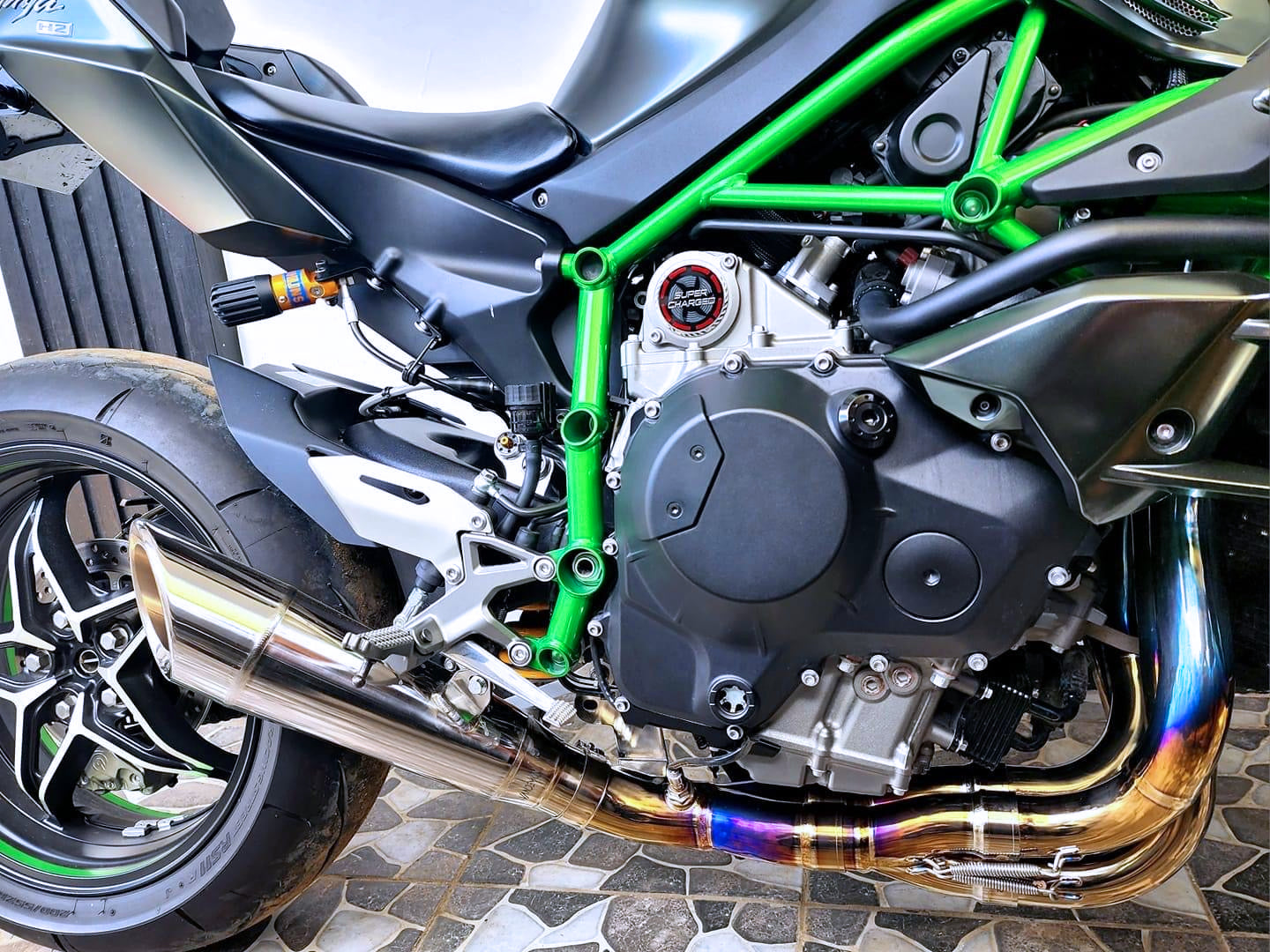 Kawasaki Ninja H2 & H2R Vandemon Polished Titanium Exhaust System ...